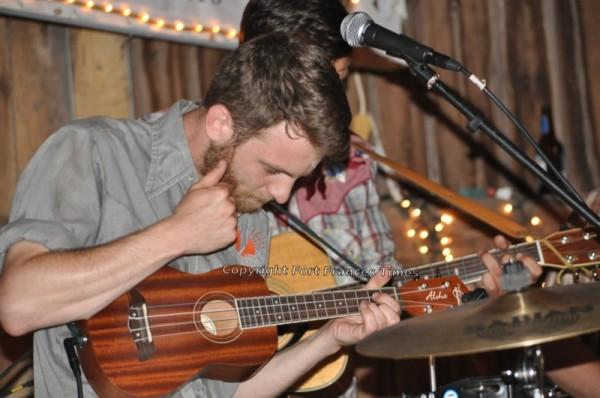 Barn concert - Fort Frances Times