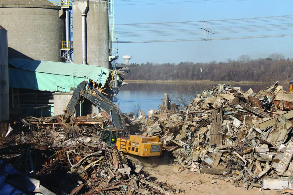 Teardown continues – Fort Frances Times