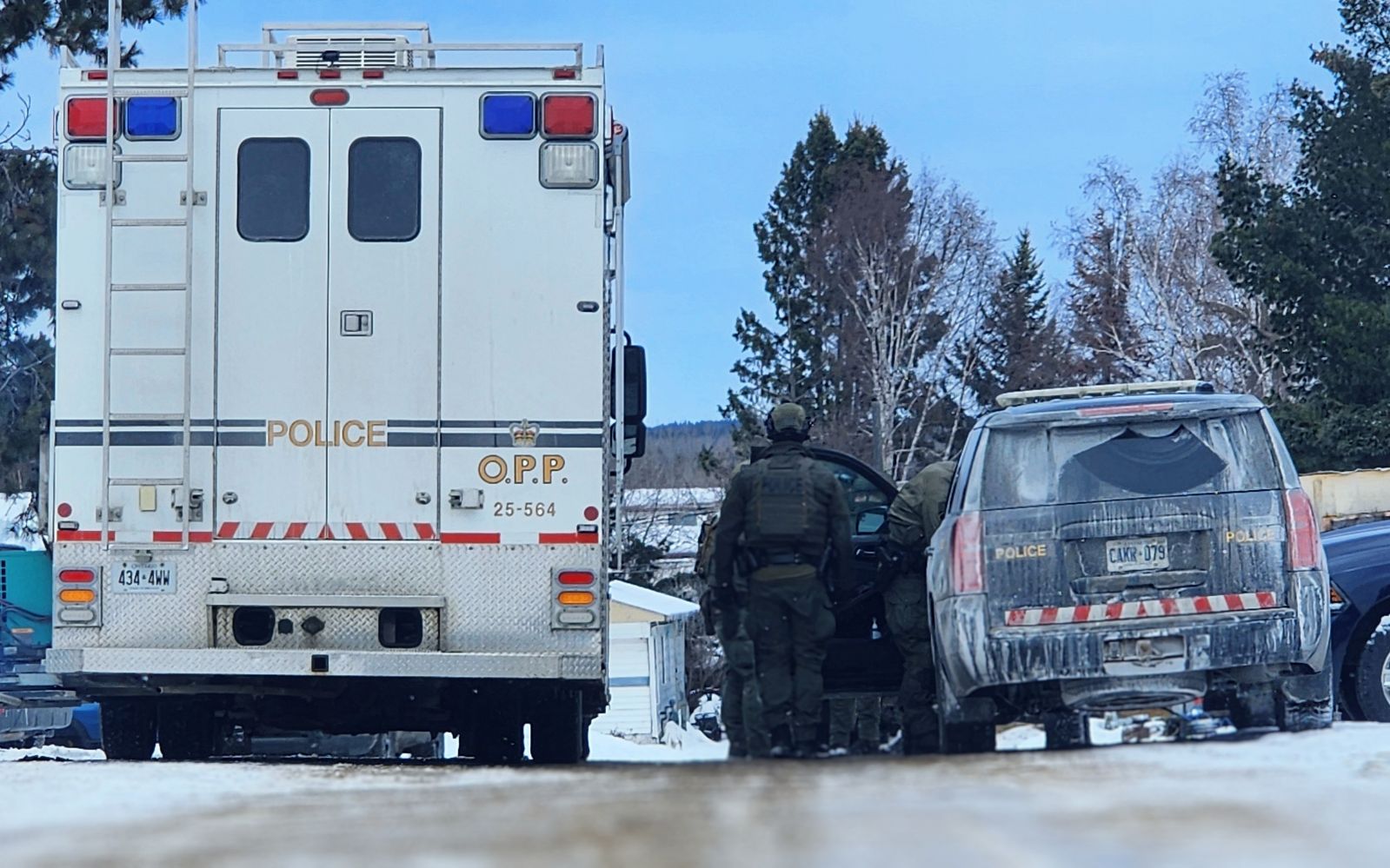 Police find explosives in residence; neighbourhood evacuated - Fort ...