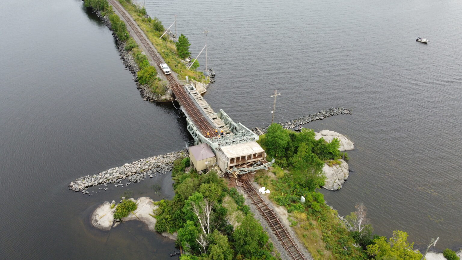 Five-Mile Bridge collapse – Fort Frances Times